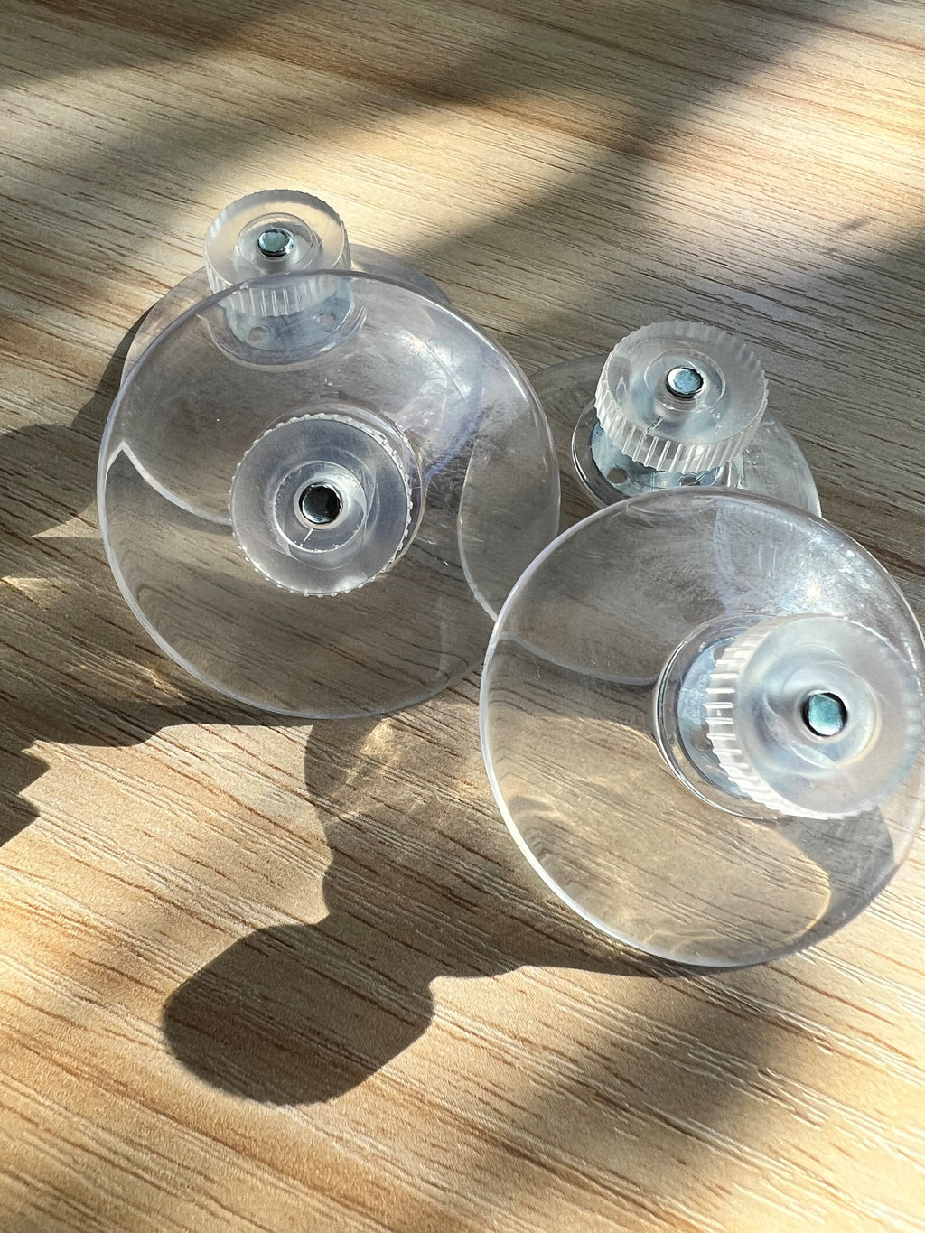 4 x Heavy Duty Suction Caps – Silux